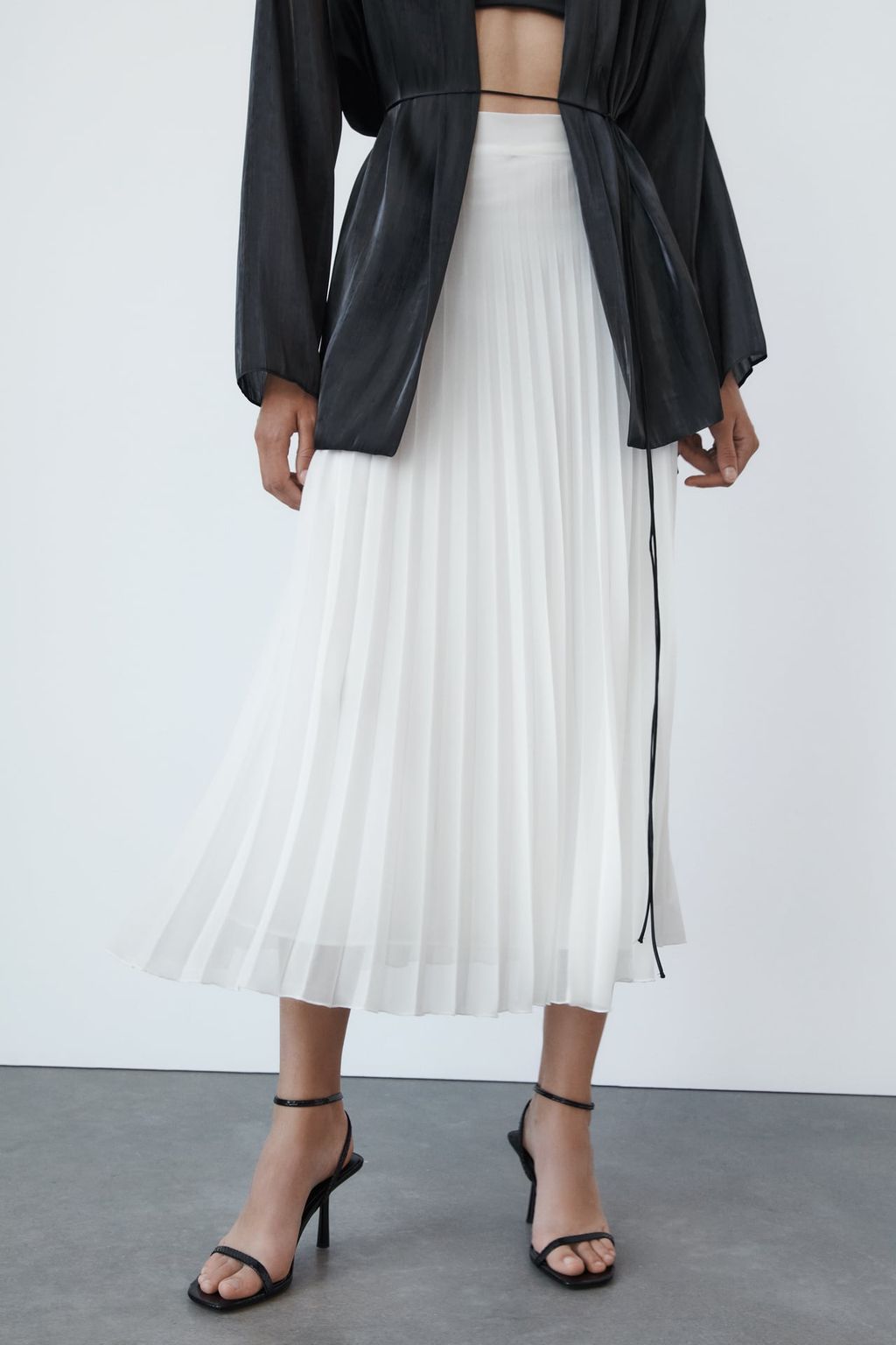 37 Affordable Summer Zara Finds That Are Too Good to Pass Up | Who What ...