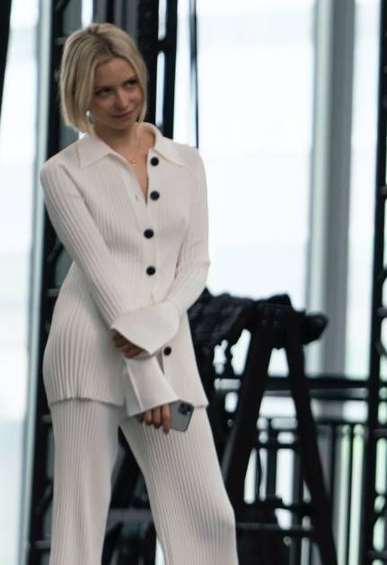 We Rate Every Single Iconic Outfit From Succession | Who What Wear