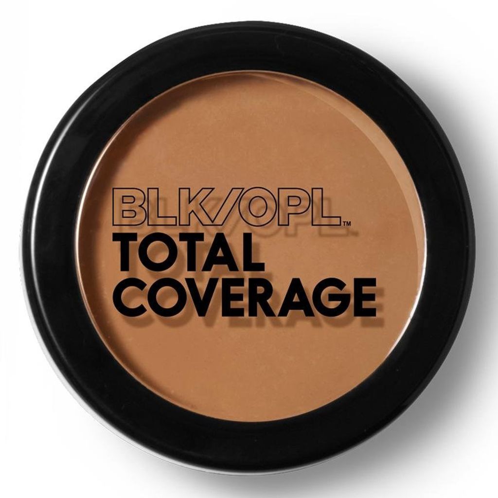 The 18 Best Foundations for Hyperpigmentation | Who What Wear