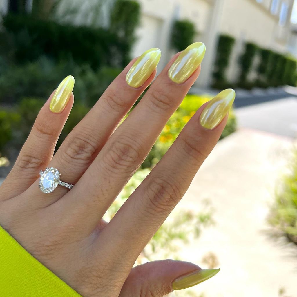 19 Doughnut Glaze Nails Designs You'll Want to Try Next | Who What Wear