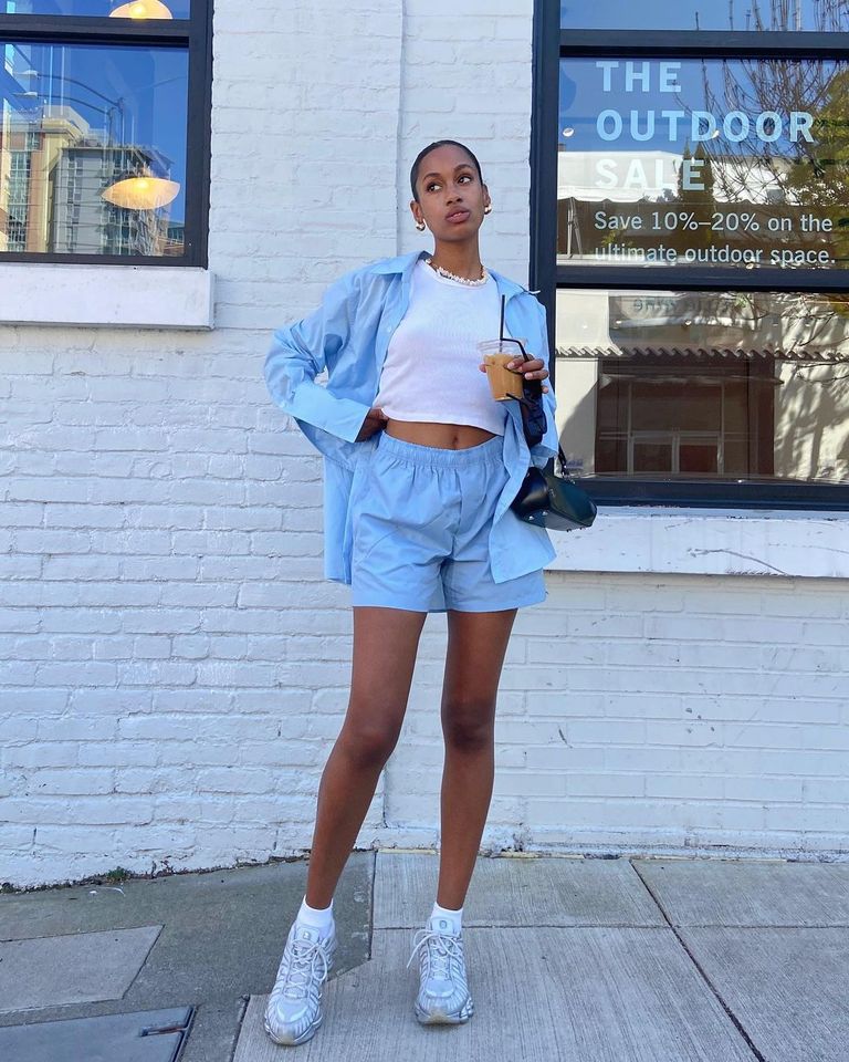 The Baby Tee Trend Is Currently Taking Over TikTok | Who What Wear