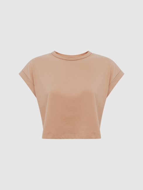 The Baby Tee Trend Is Currently Taking Over TikTok | Who What Wear