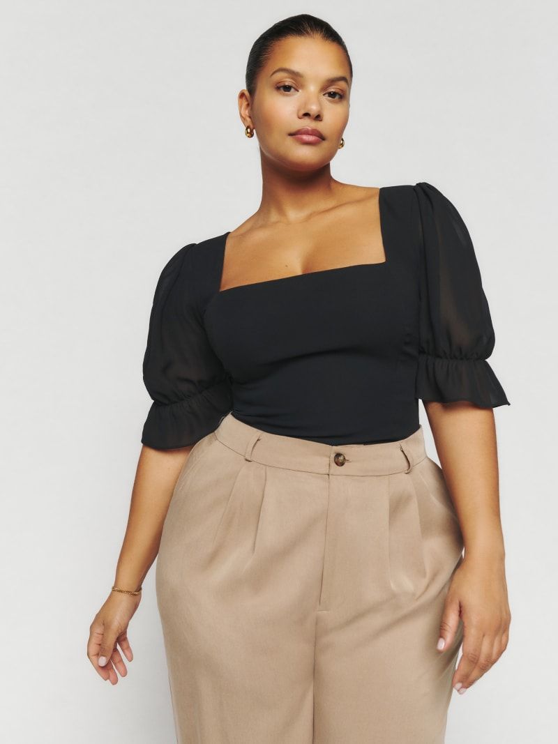 Here's How Fashion People Are Styling Jorts This Summer | Who What Wear