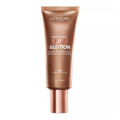 The 11 Best Liquid Highlighters to Get Your Hands on ASAP | Who What Wear