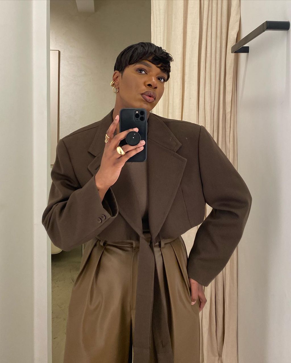 The French Pixie Cut is The Short Hair Trend To Know About | Who What Wear