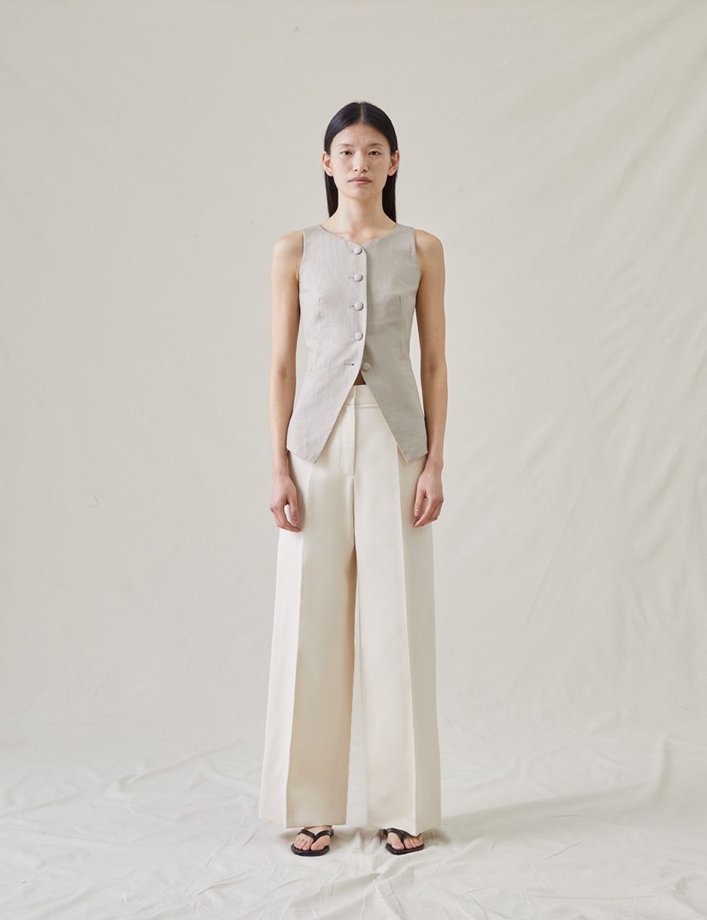 The Best Linen Vests Everyone Is *Still* Wearing | Who What Wear