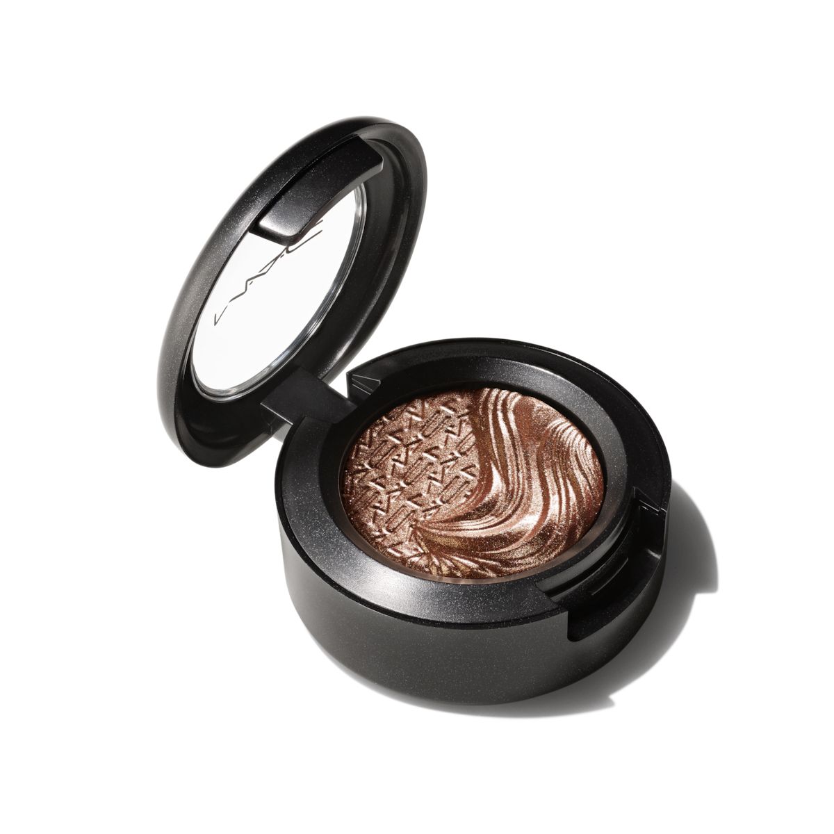 Reviewed: MAC Strobe Cream | Who What Wear