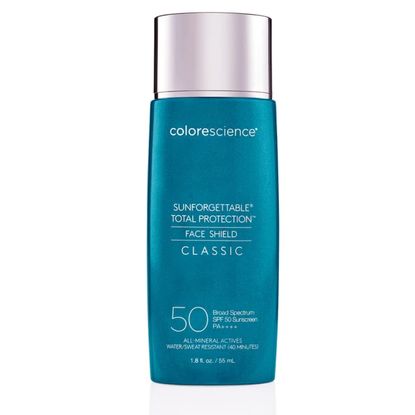 The 10 Best Sunscreens for Melasma, According to a Derm | Who What Wear
