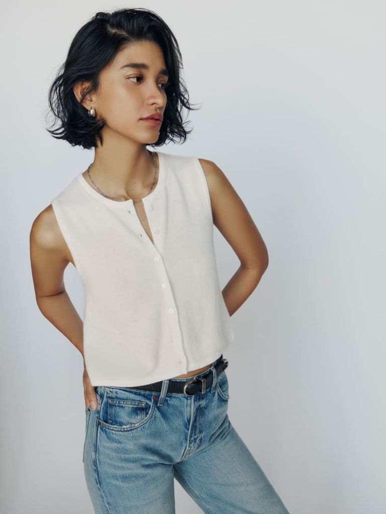 10 Cold Summer Outfit Ideas for When The Weather is Chilly | Who What Wear