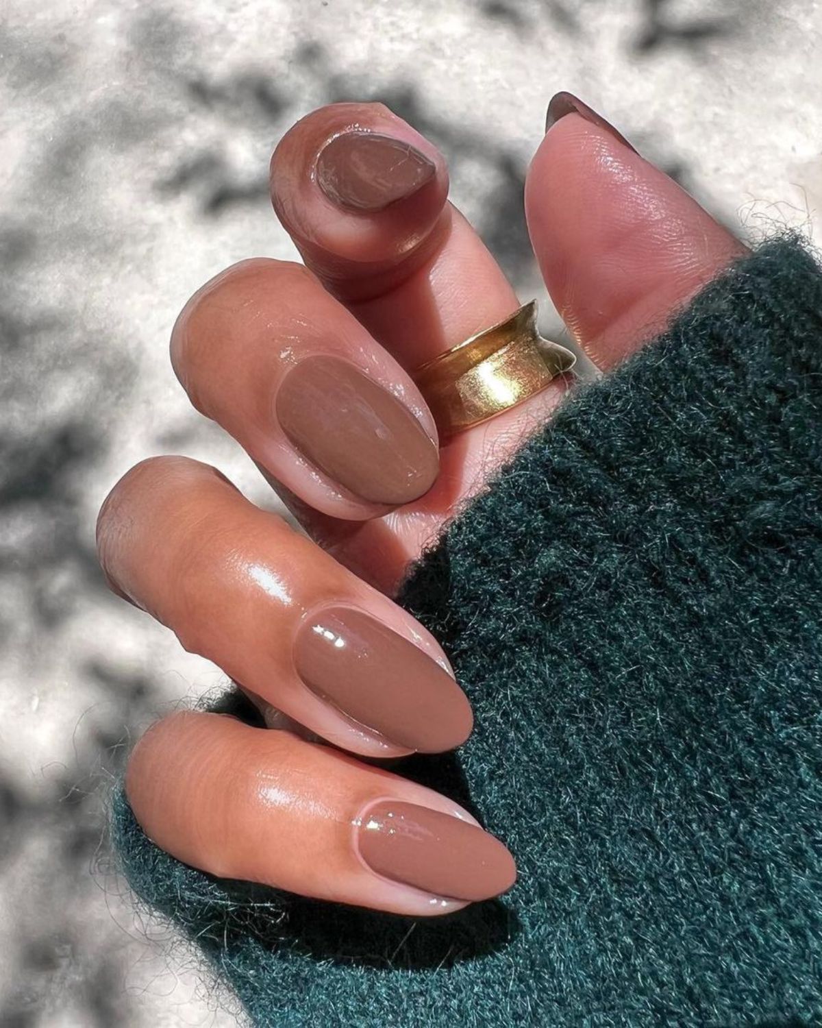 This Brown Nail Polish Trend Will Be Everywhere This Autumn | Who What Wear