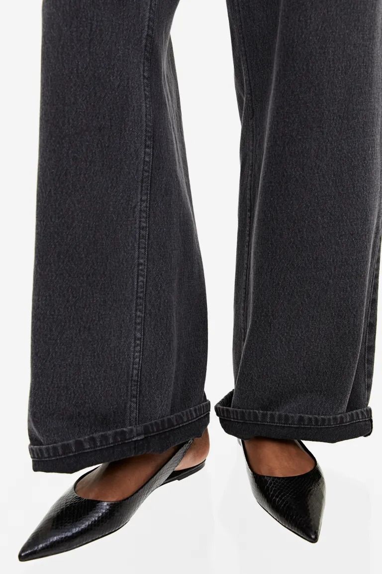 8 Flat Shoe Trends That Will Make Your Outfits Look Fresh | Who What Wear