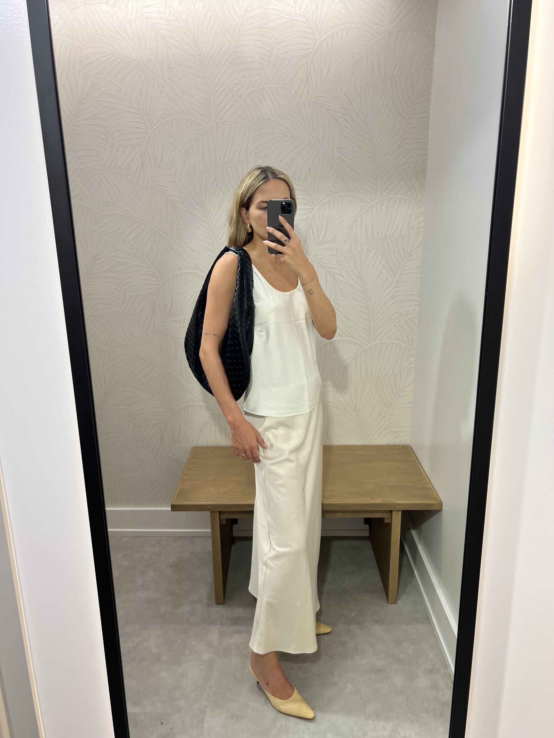 14 Abercrombie Items I Tried On That Look Designer | Who What Wear