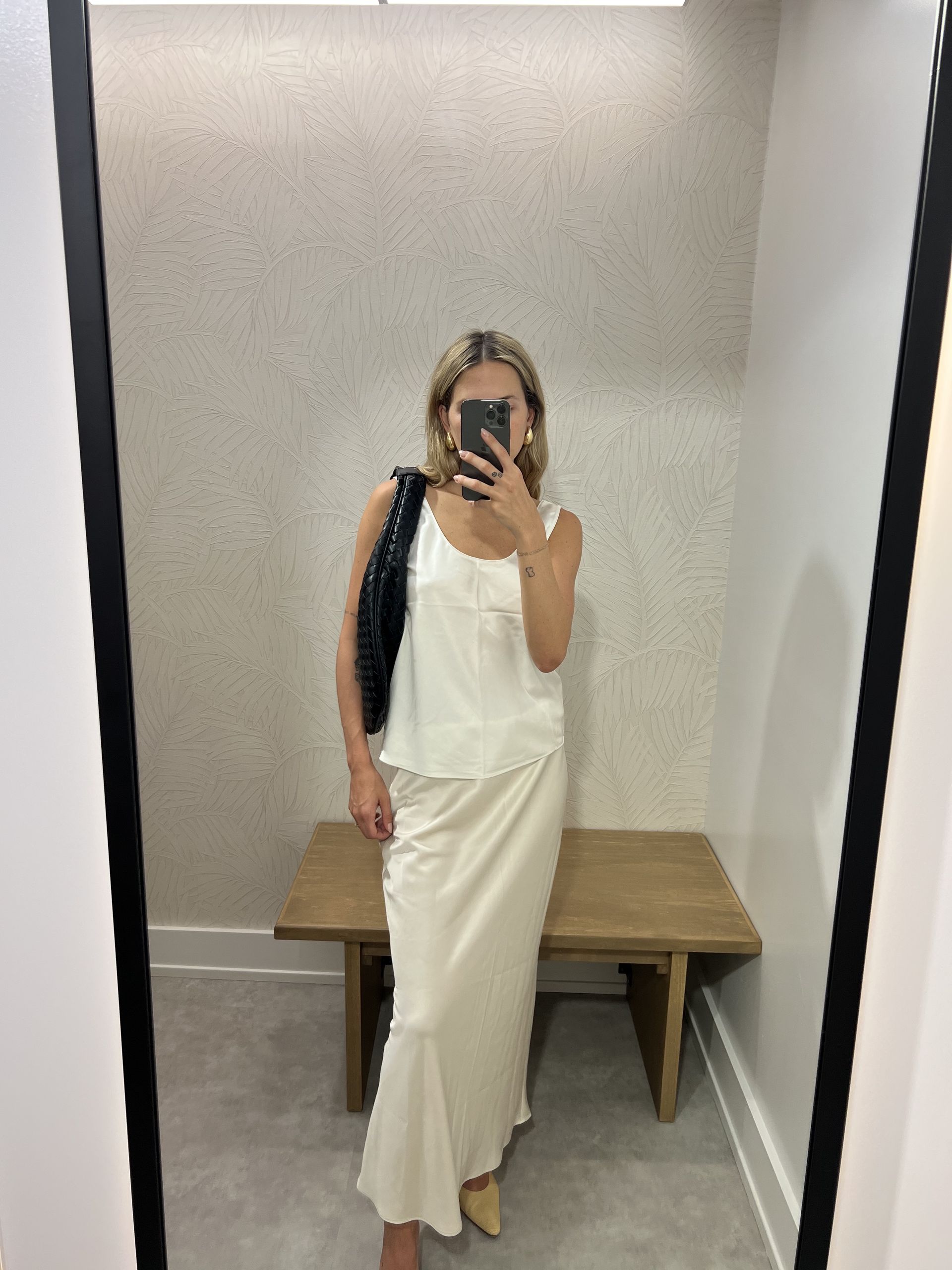 14 Abercrombie Items I Tried On That Look Designer | Who What Wear