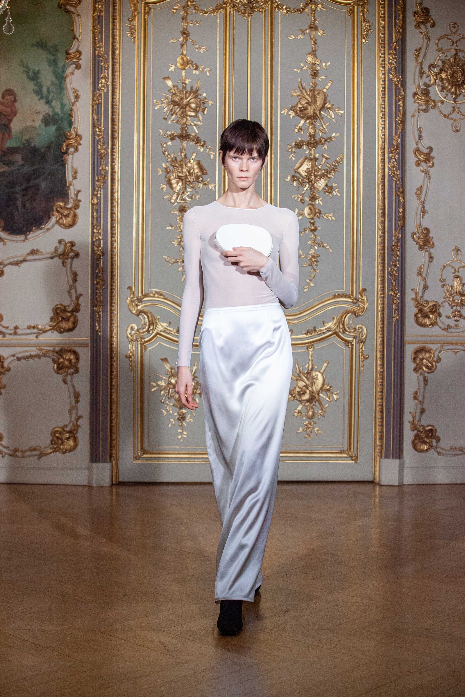 These 10 Runway-Approved Fall Basics Are All You Need | Who What Wear