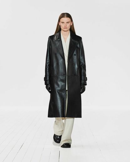 These 10 Runway-Approved Fall Basics Are All You Need | Who What Wear