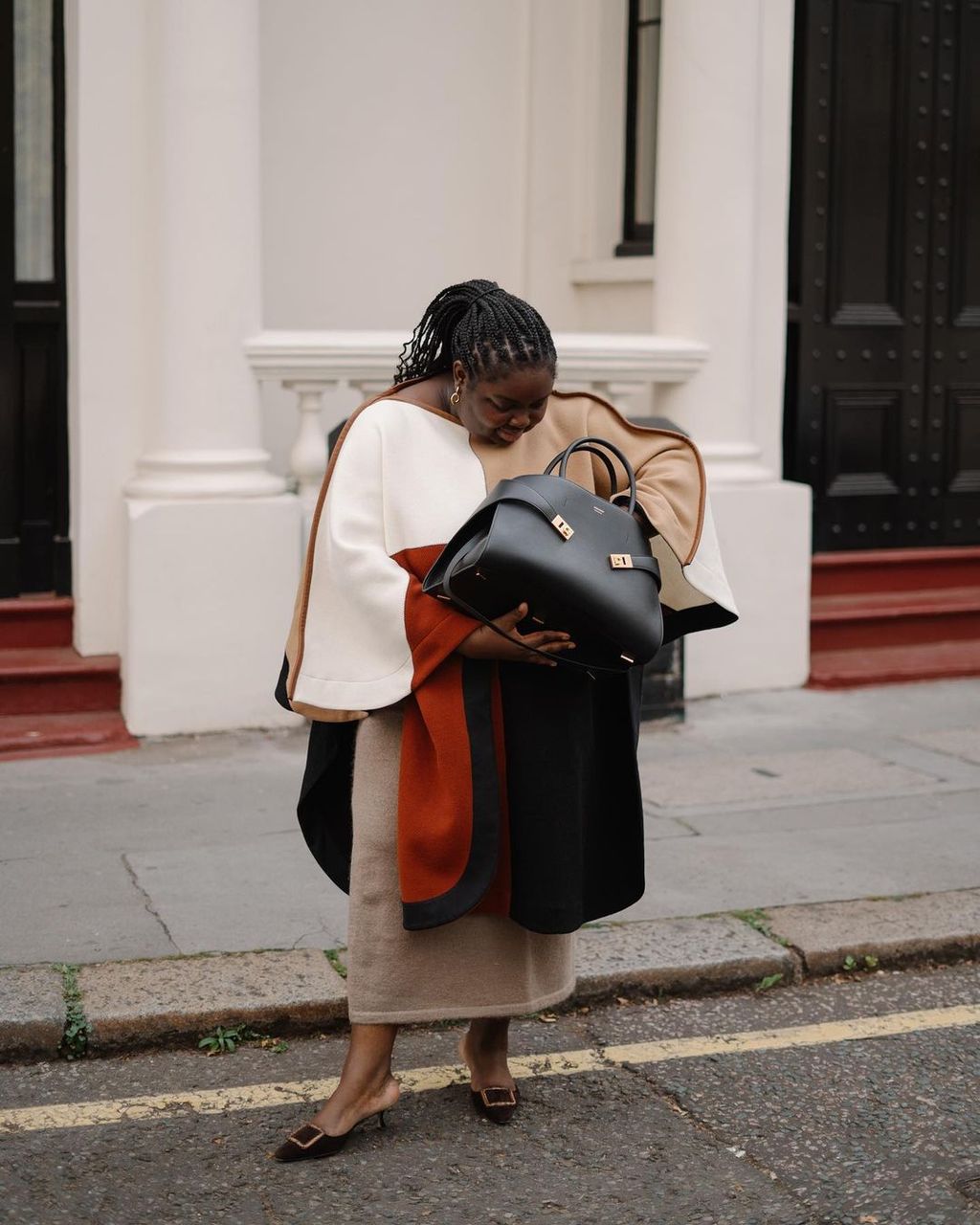 The Chicest Large Black Handbags to Buy Now | Who What Wear