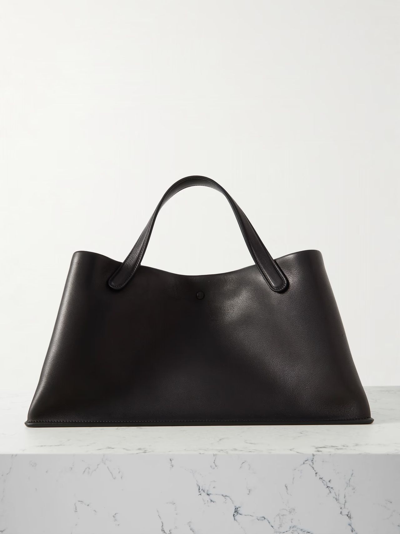 The Chicest Large Black Handbags to Buy Now | Who What Wear