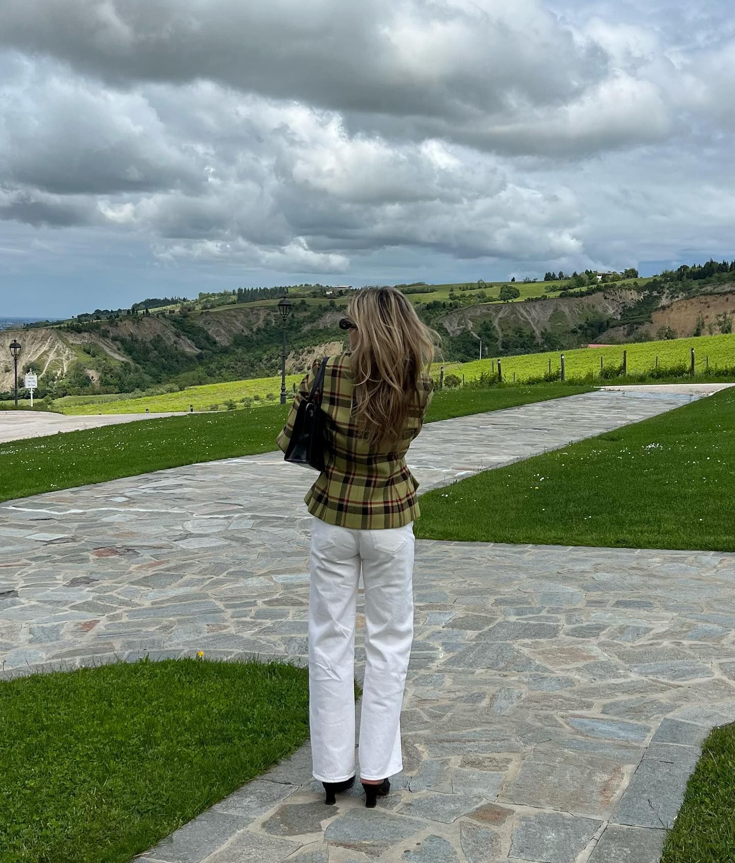 7 Statement Colors to Buy If You're Over Quiet Luxury | Who What Wear