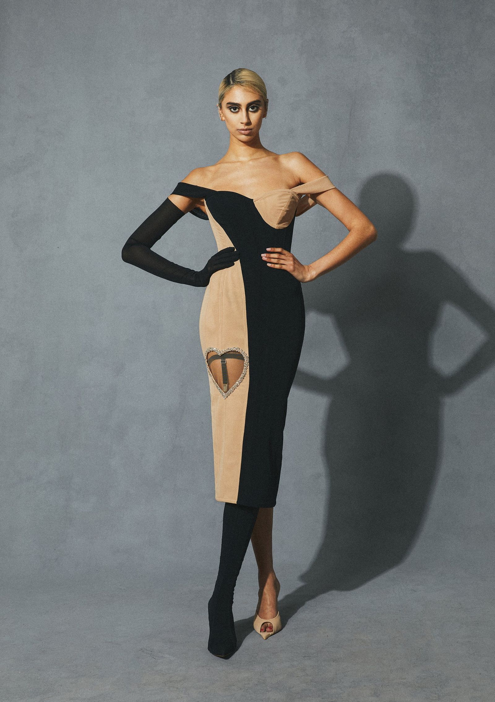 Sabrina Carpenter's Eras Tour Outfit: All the Details | Who What Wear