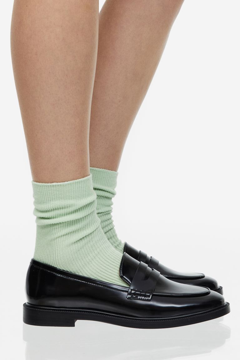 8 Staples You'll Need to Get the Preppy Look This Fall | Who What Wear