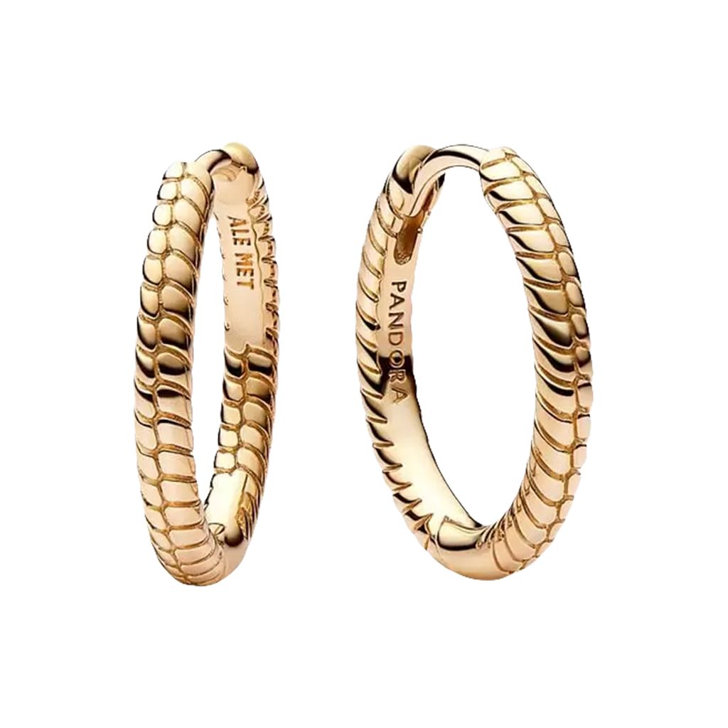 4 Ways to Wear Jewelry With Fall Looks | Who What Wear