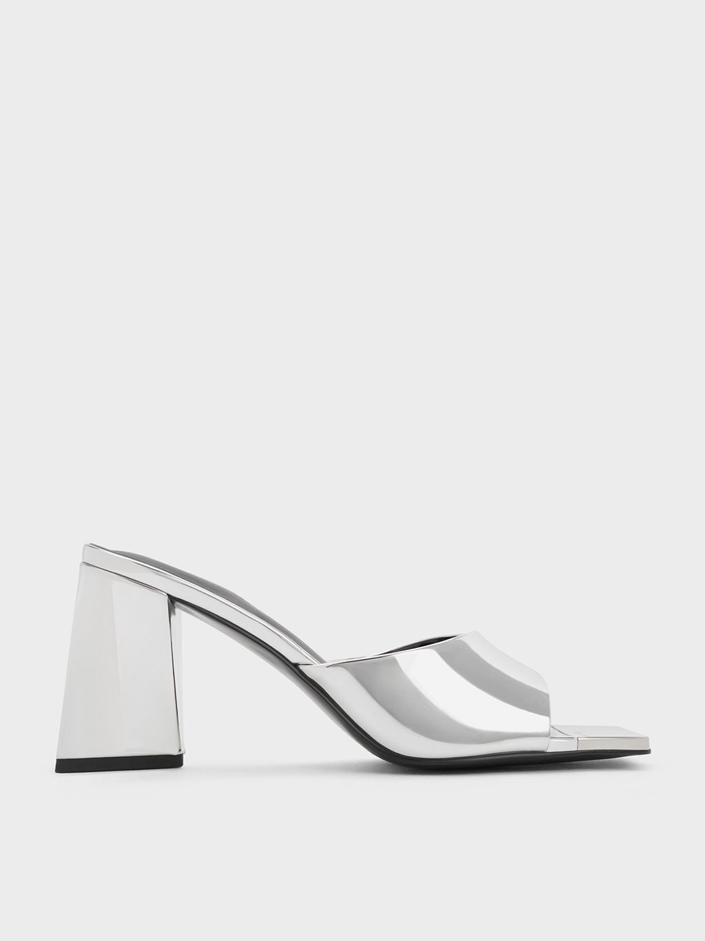 The 30 Best Shoes for Large Feet That Are So Chic | Who What Wear