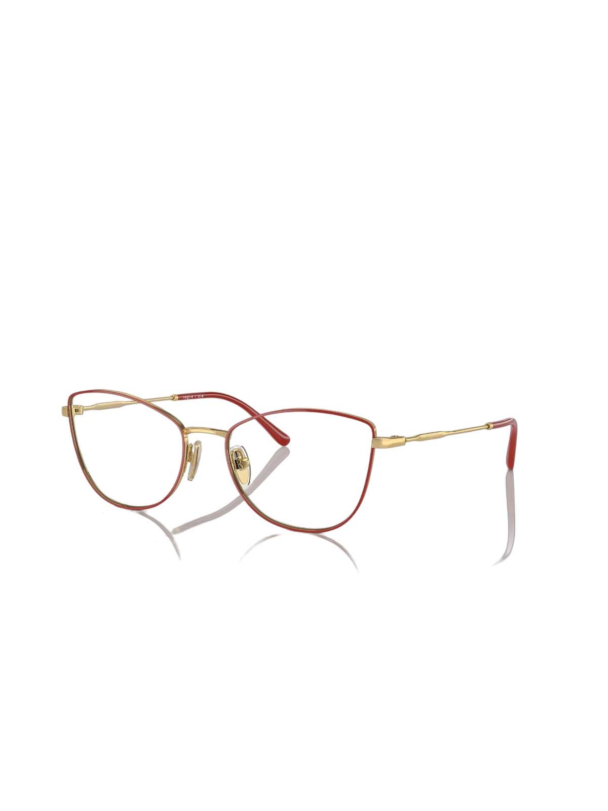 The Accessories Taking Over New York Fashion Week | Who What Wear