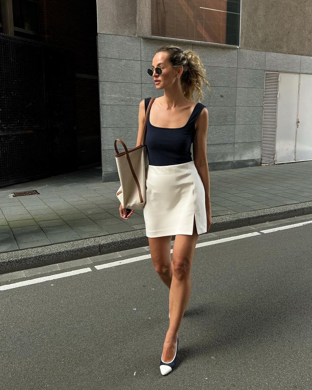 6 Cute & Simple Outfits That Score Major Fashion Points | Who What Wear