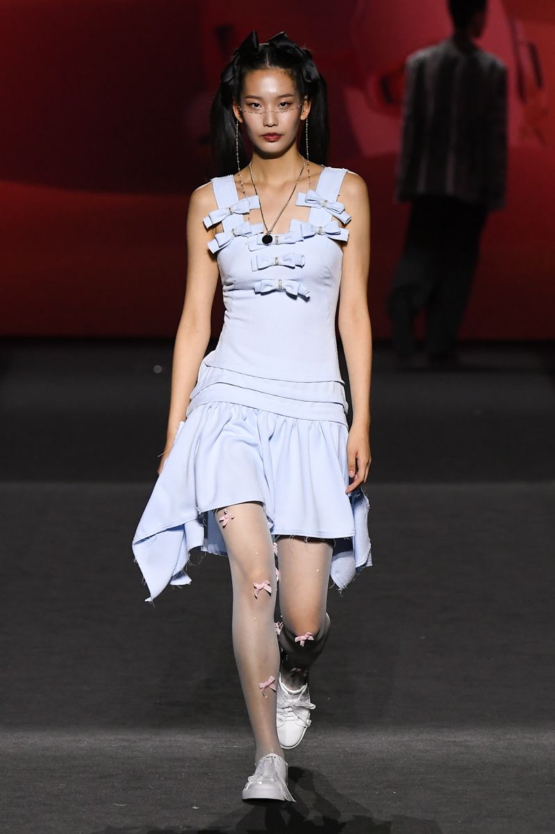 7 Seoul Fashion Week Runway Trends That Define Cool Style | Who What Wear