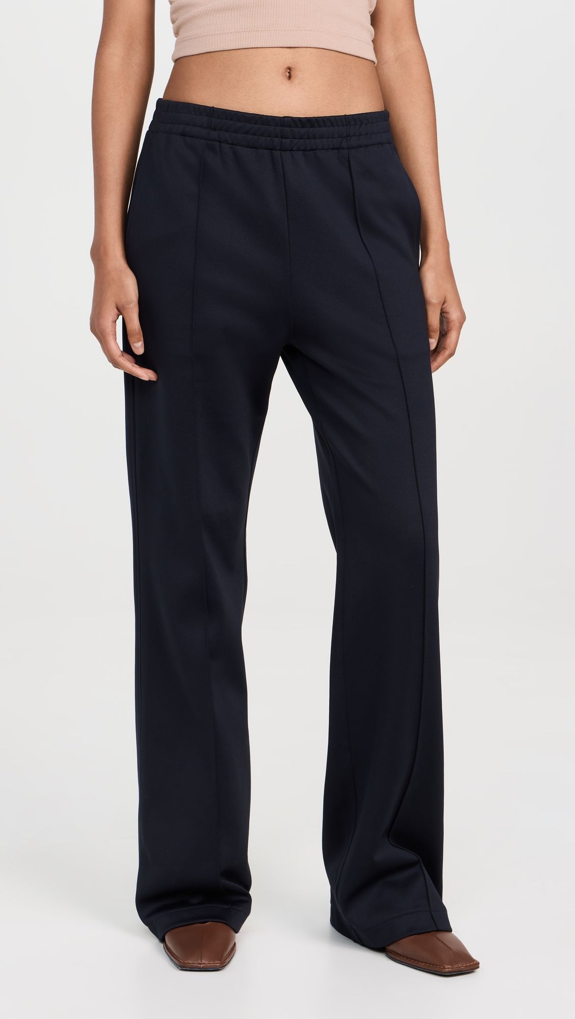 How to Style the Track-Pant Trend That Fashion People Love | Who What Wear