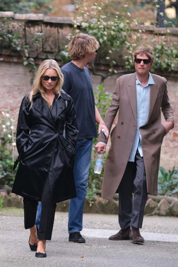 Kate Moss Just Styled A Leather Trench Coat And Ballet Flats | Who What ...