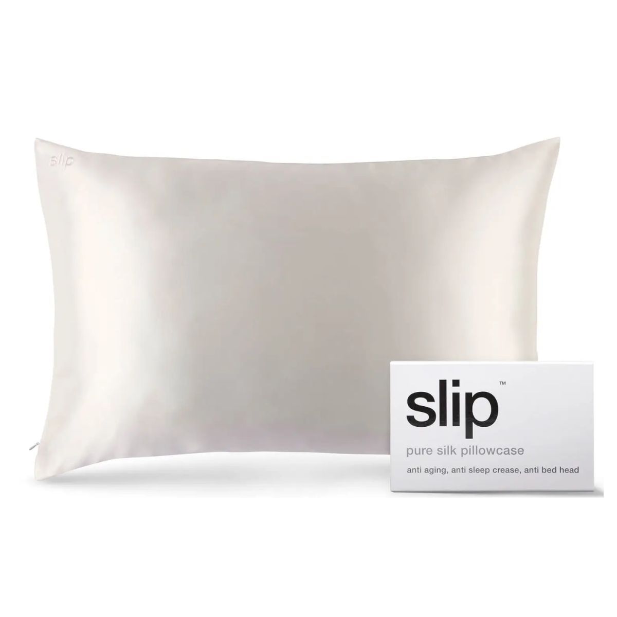 The 13 Best Silk Pillowcases for Healthy Skin and Hair | Who What Wear