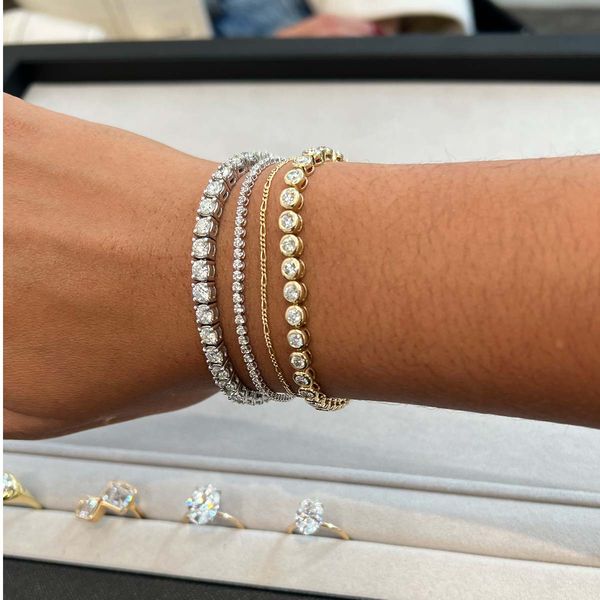 Bracelet Trends and Styles for Autumn/Winter 2026 | Who What Wear