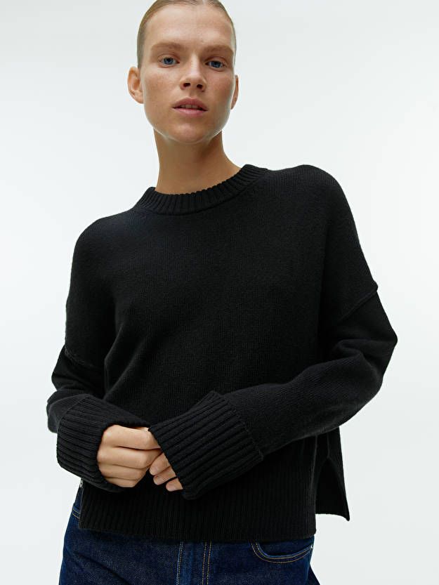 5 Black Jumper Outfits for 2024 That Are So Easy and Chic | Who What Wear