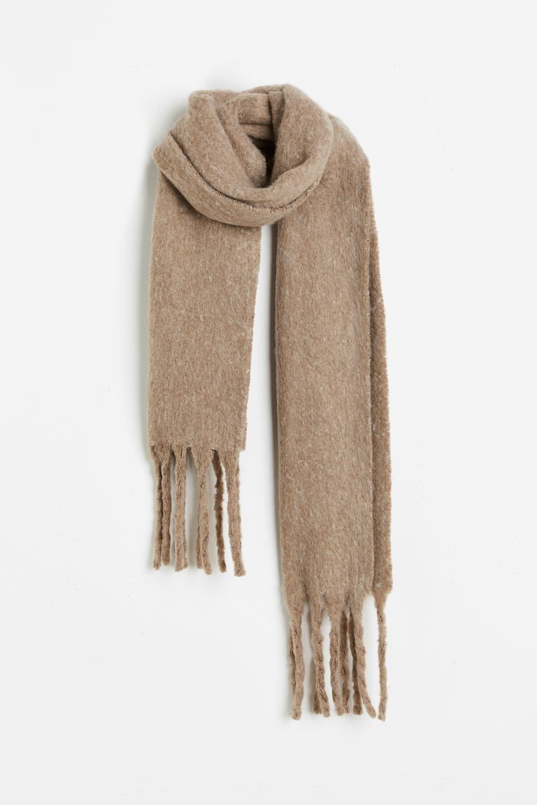 The 16 Best Scarves to Buy for Fall and Winter 2023 | Who What Wear