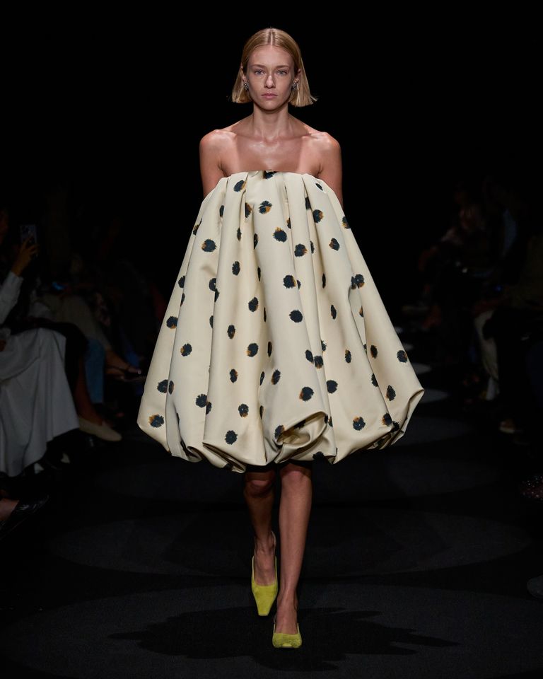 Bubble Hems: The Divisive '80s Trend Making a Bold Return | Who What Wear