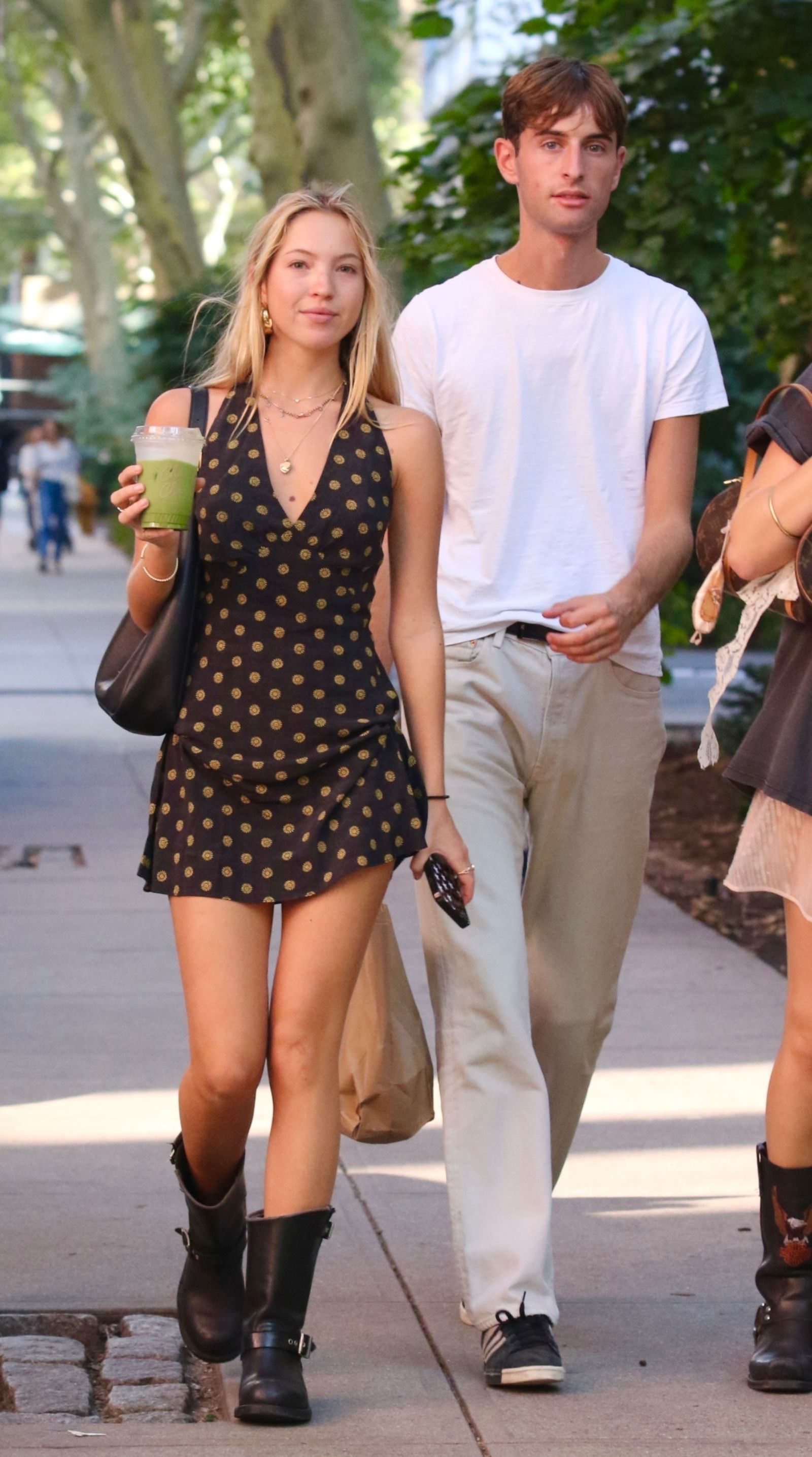 Celebs Love Wearing the Australian Brand Réalisation | Who What Wear
