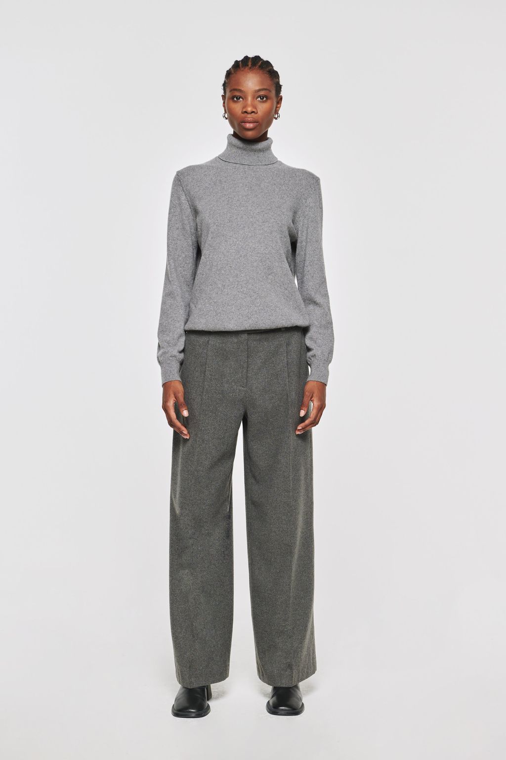 8 Grey Outfit Ideas I Can't Wait to Wear This Winter | Who What Wear