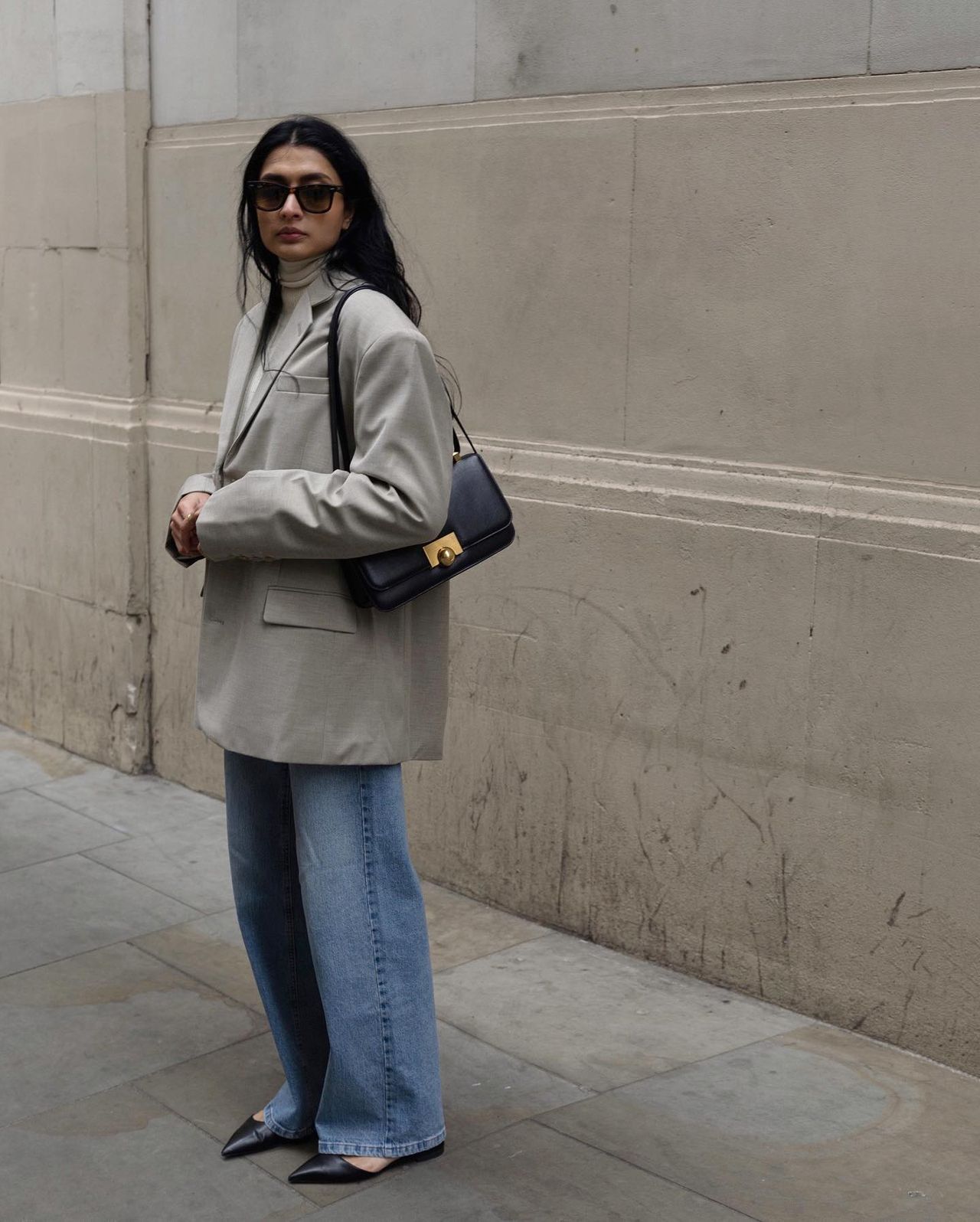 6 Pointed-Toe Shoe Outfits That Prove How Chic They Can Be | Who What Wear