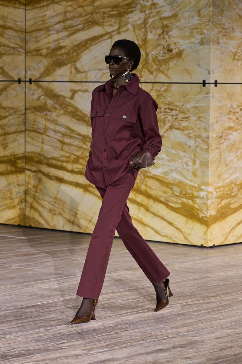 Burgundy: 2024's "Rich" Color Trend That Will Be Everywhere | Who What Wear