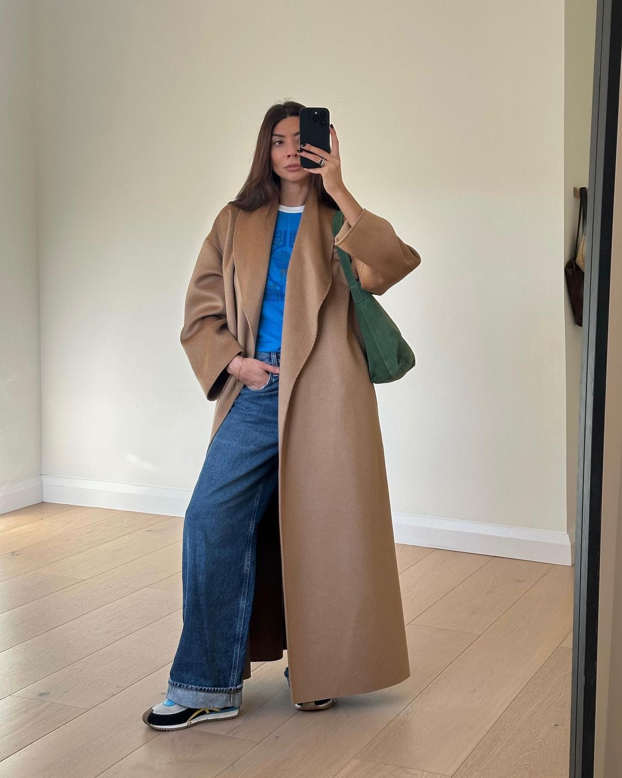 If You Like Timeless Fashion, You Should Own These 9 Staples | Who What ...