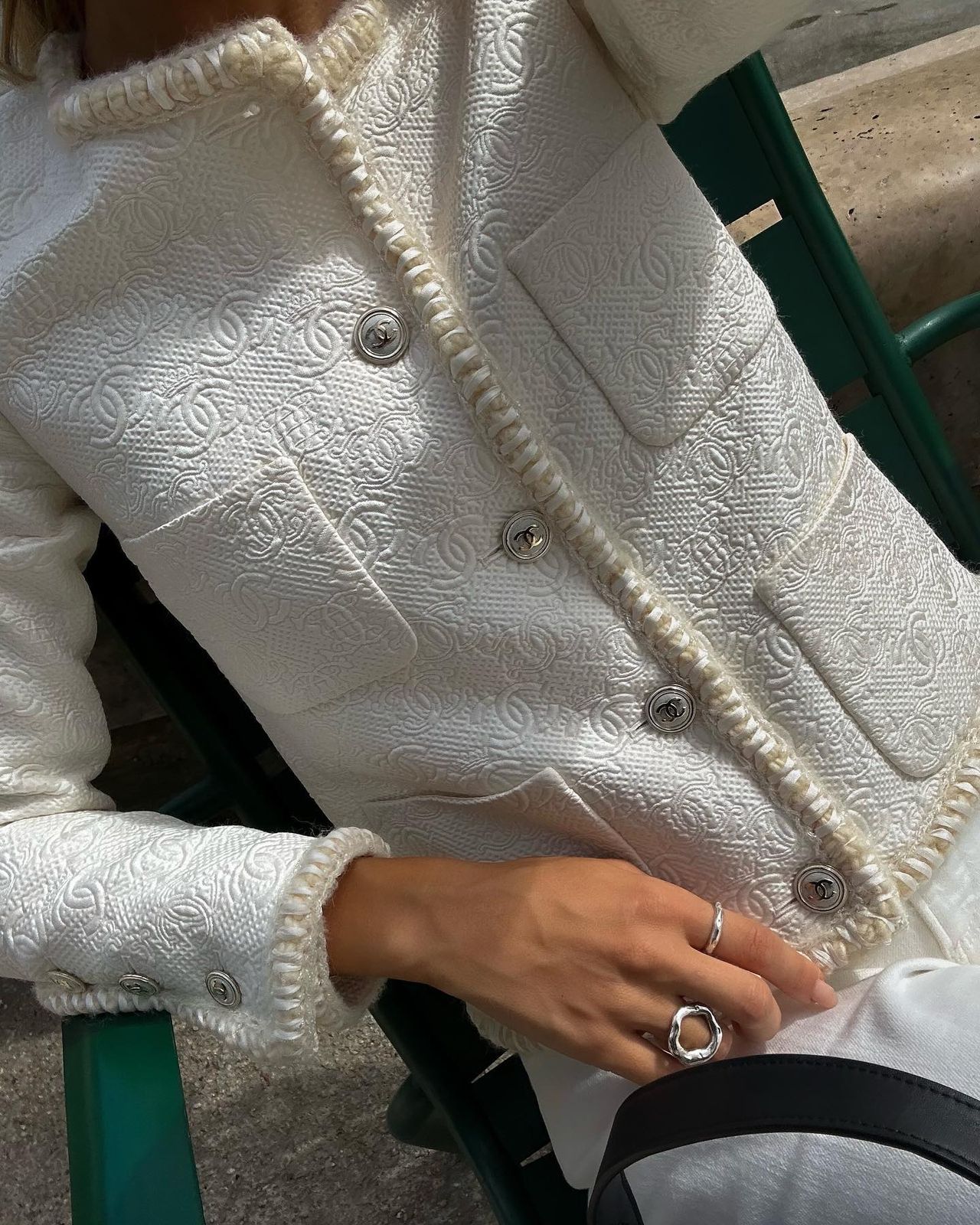 The Chunky-Ring Trend That's Everywhere Right Now | Who What Wear