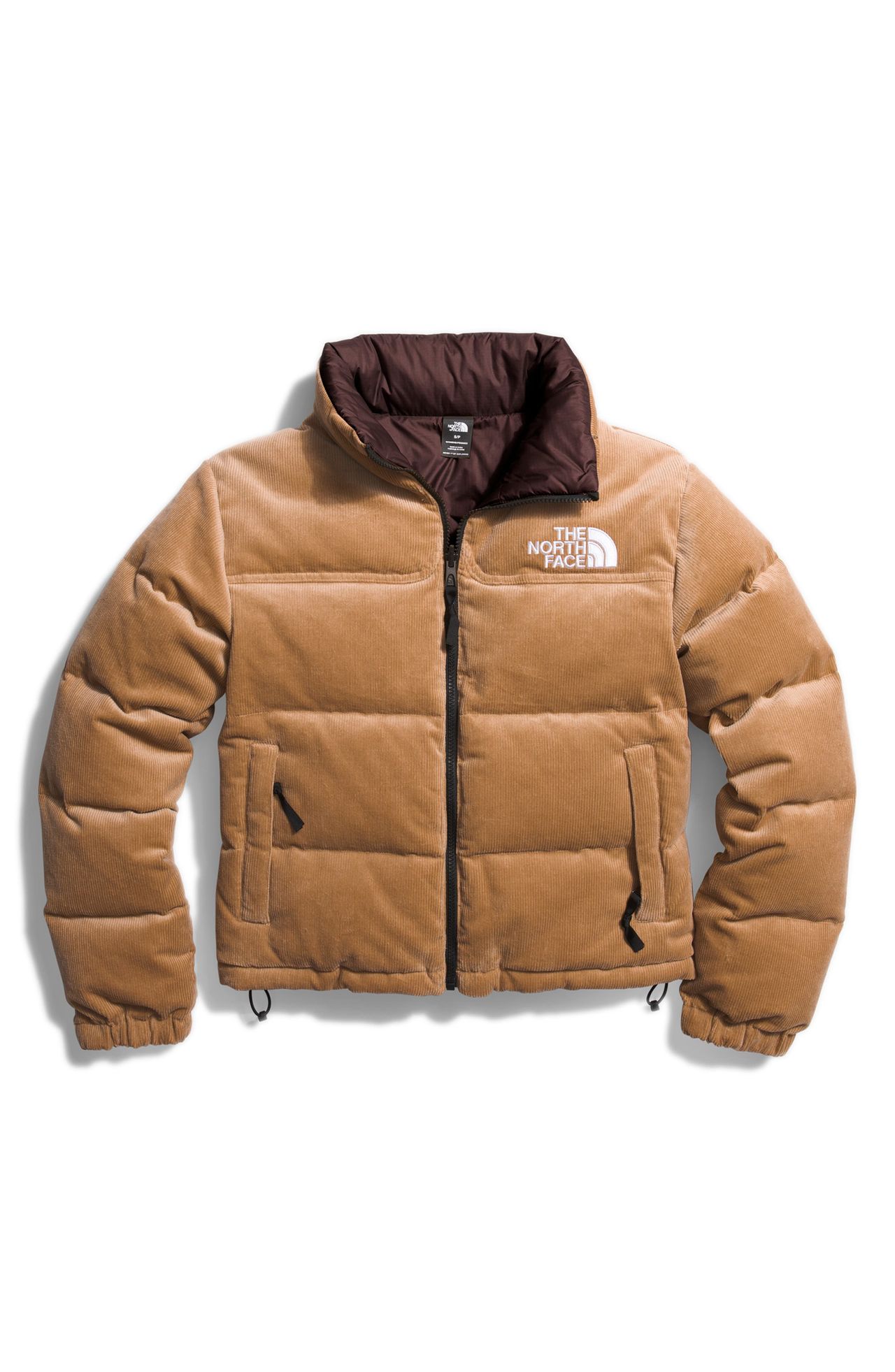 Emily Ratajkowski Loves Wearing The North Face Puffers | Who What Wear
