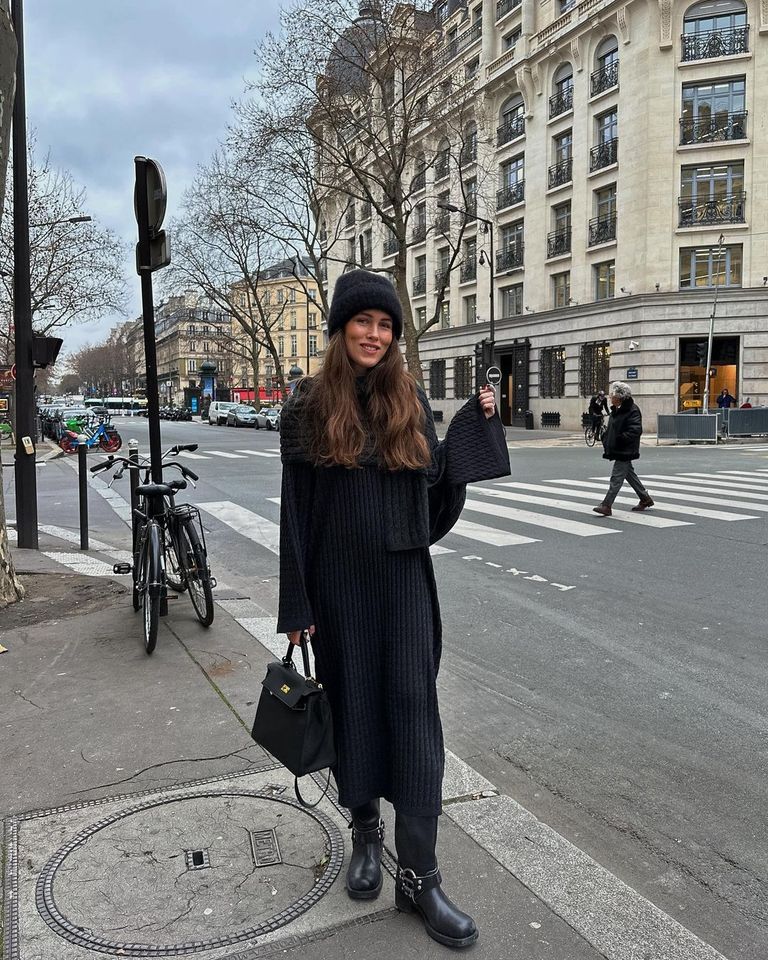 11 Fresh Dress and Boots Winter Outfit Ideas For Winter 2024 | Who What ...