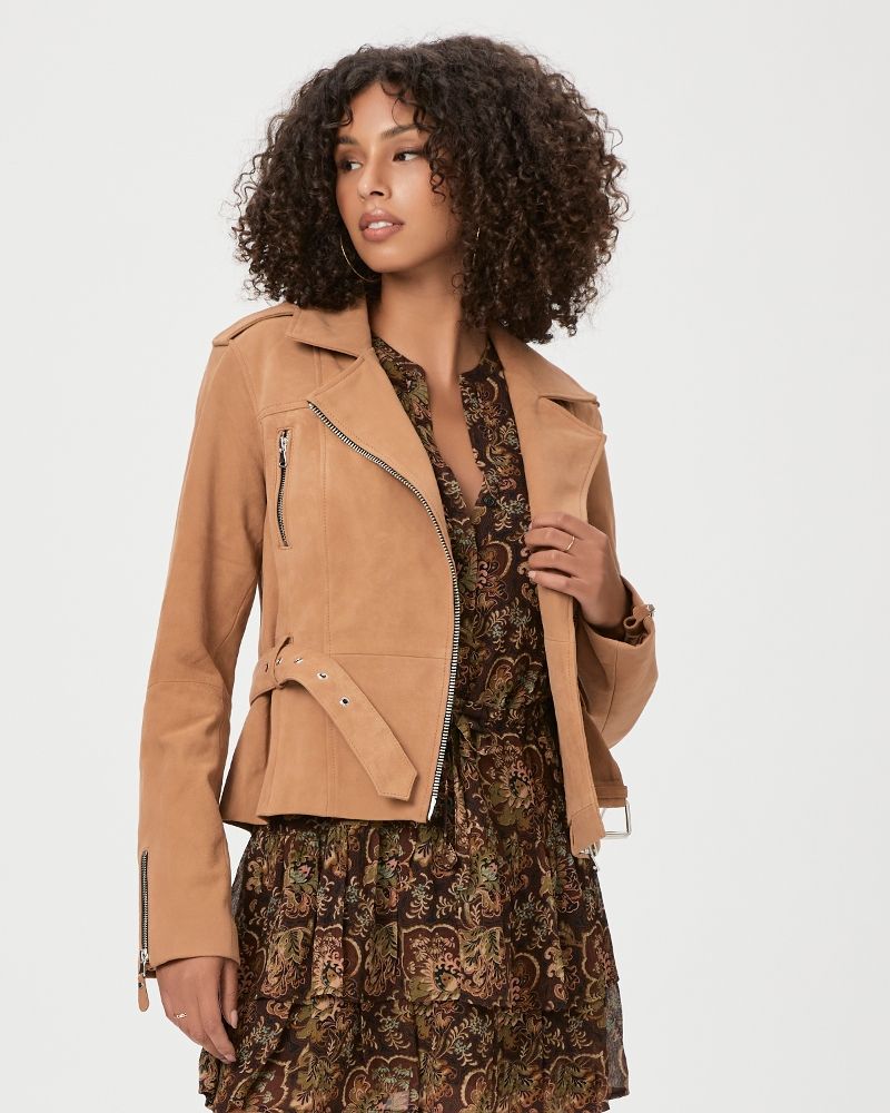 4 Holiday-Ready Outfits From Paige | Who What Wear