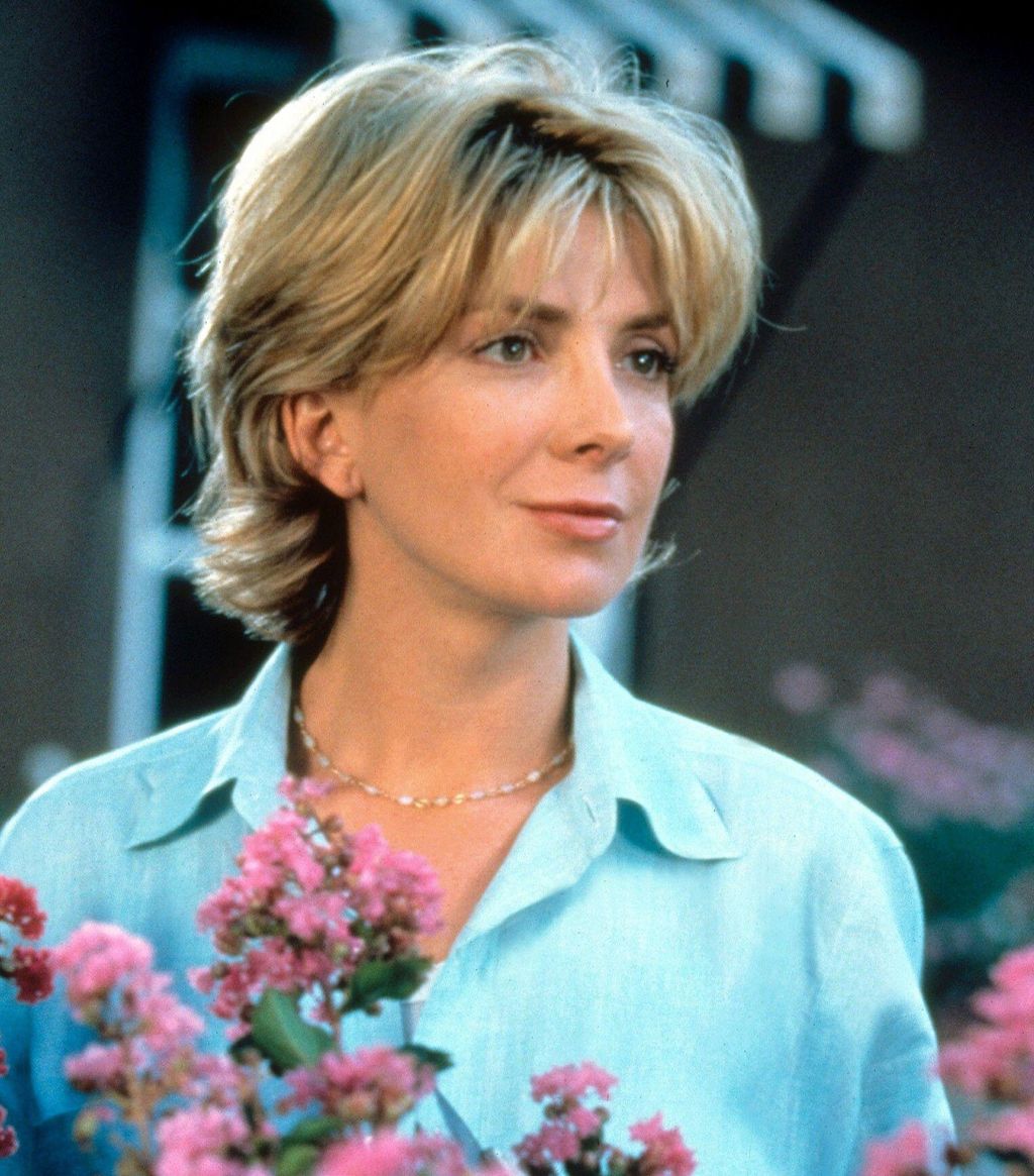 How to Get Meredith Blake's Beauty Look From The Parent Trap | Who What ...