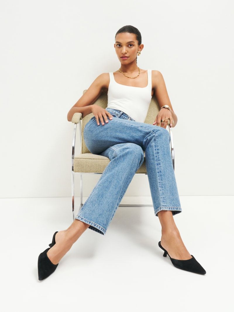 These 7 Runway Moments Double as Easy Holiday Outfit Inspo | Who What Wear