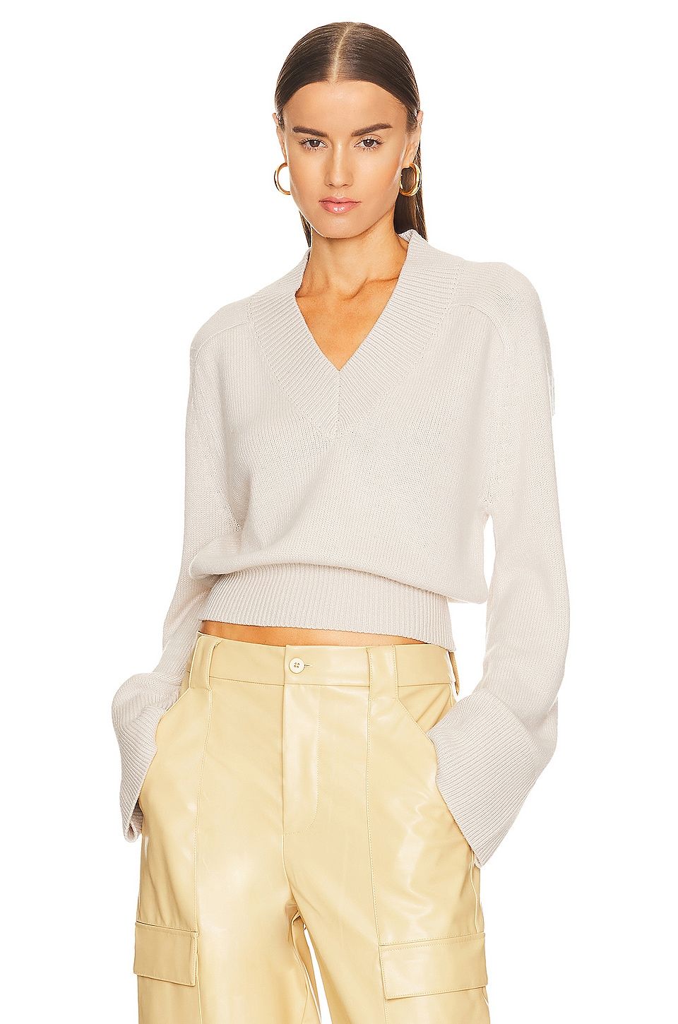 8 European Basics All the Stylish People Wear With Jeans | Who What Wear