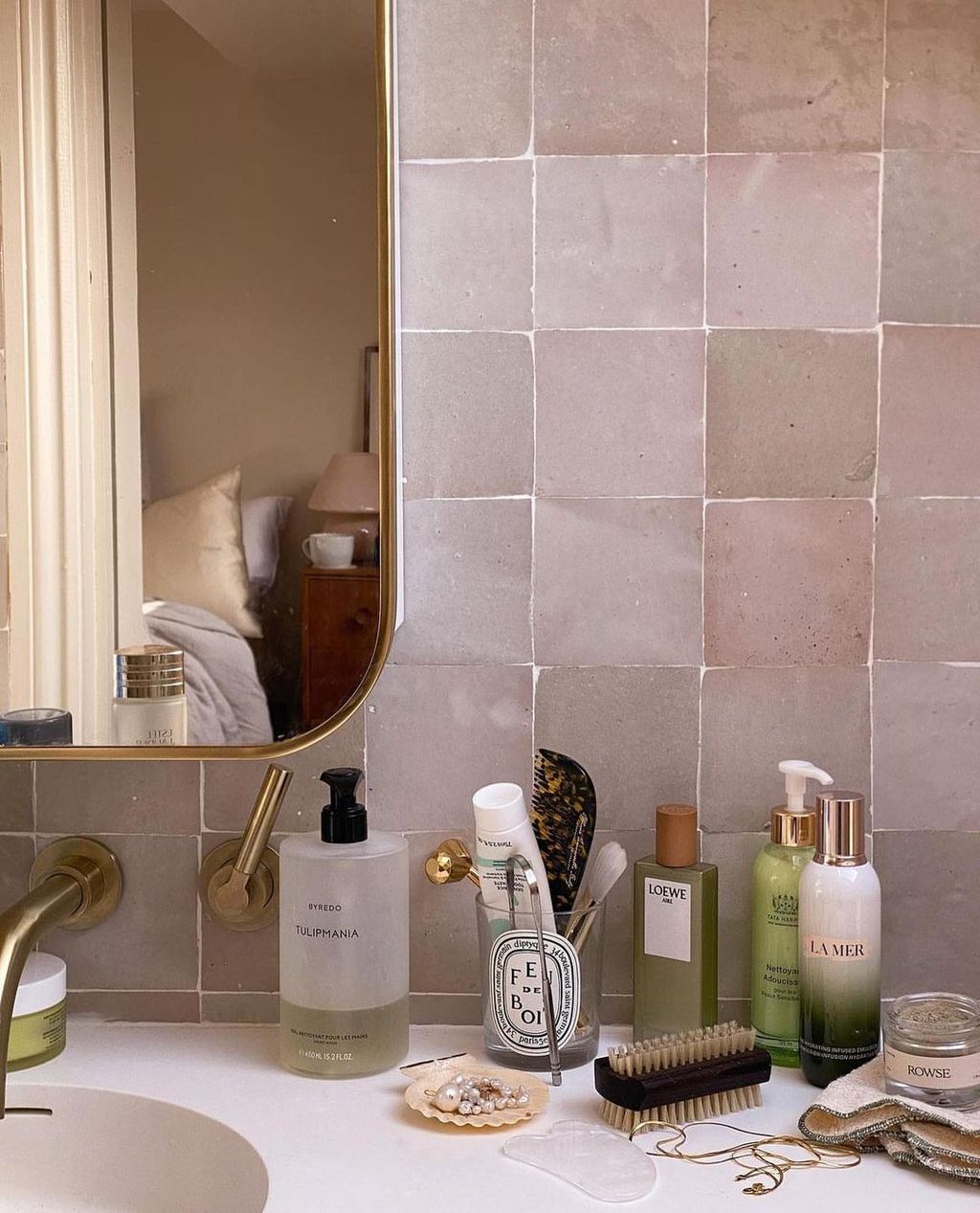 Follow These Steps for Your Evening Skincare Routine | Who What Wear