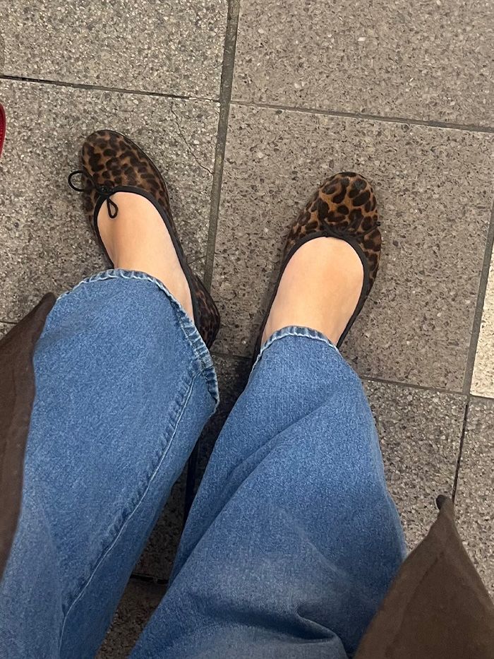15 Chic, Wide-Width Shoes That Are Editor Approved | Who What Wear